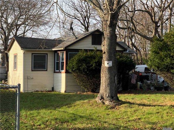 Mastic Beach Real Estate - Mastic Beach NY Homes For Sale | Zillow