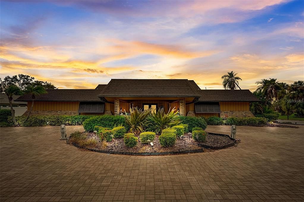 6594 Augusta Blvd, Seminole, FL 33777 | MLS #A4589802 | Zillow