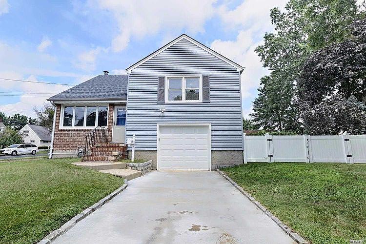 721 Anna Ave, Westbury, NY 11590 | Zillow