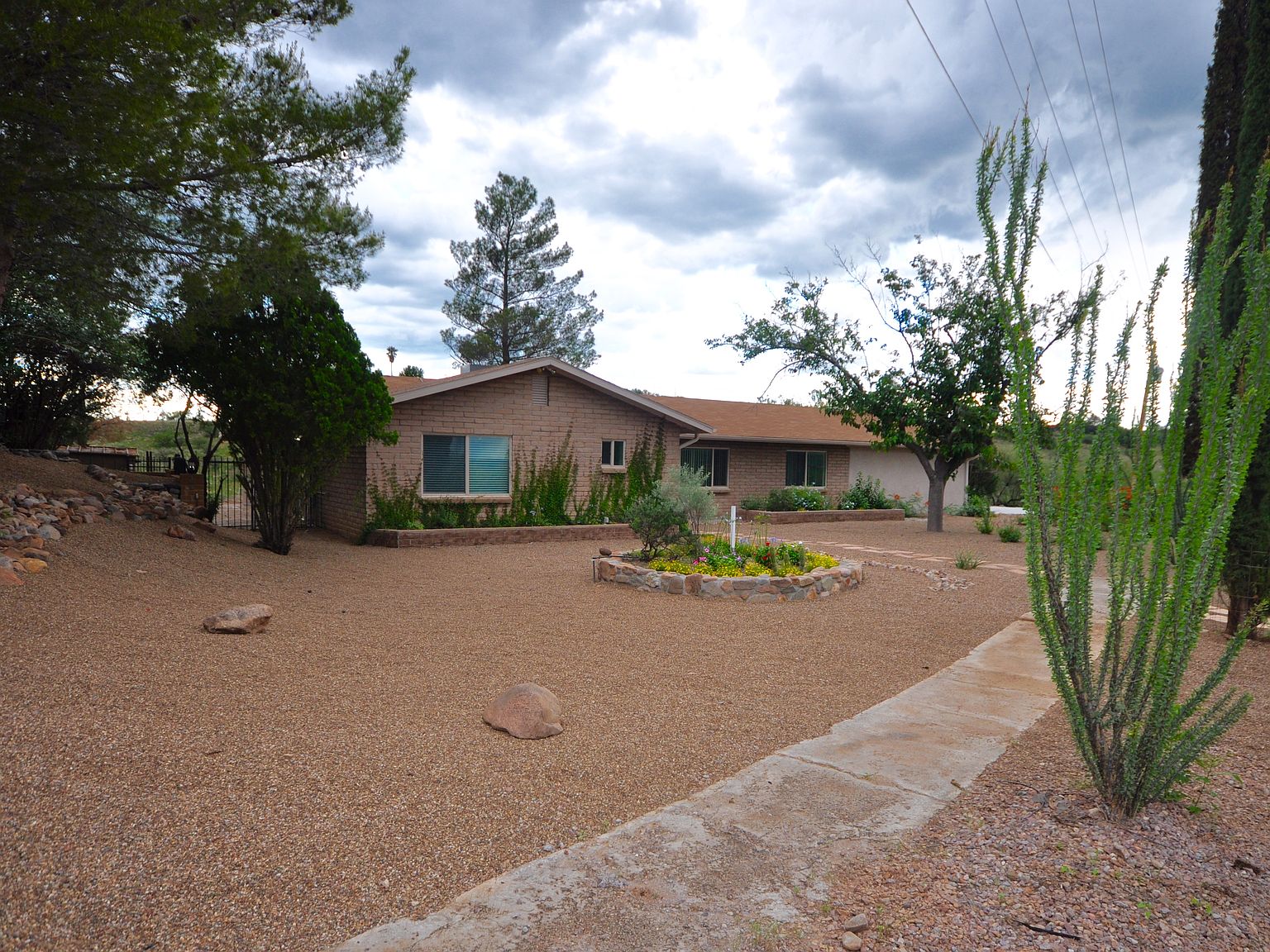 1240 Avenida Gloriosa, Rio Rico, AZ 85648 | Zillow