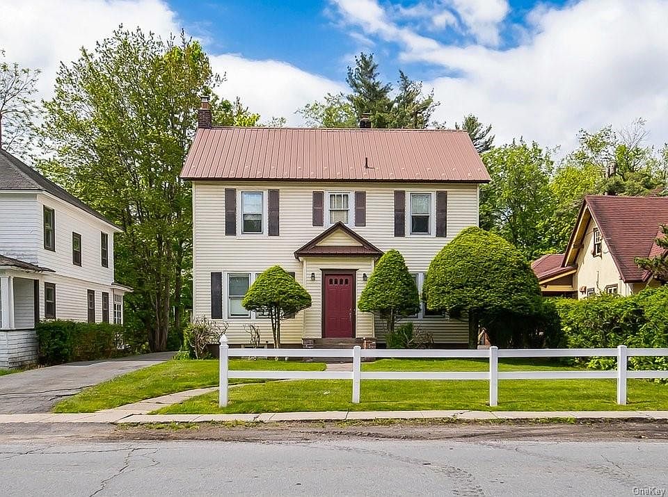 557 W Broadway, Monticello, NY 12701 | Zillow