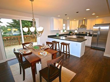 5511 S Wallace St, Seattle, WA 98178 | Zillow