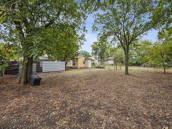 9409 Metz Ave, Dallas, TX 75232 | Zillow