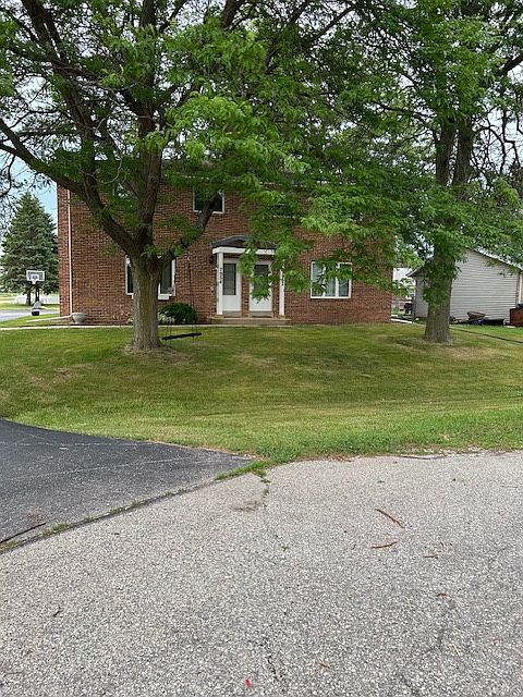 7952 Daniel Ct, Racine, WI 53406 | Zillow