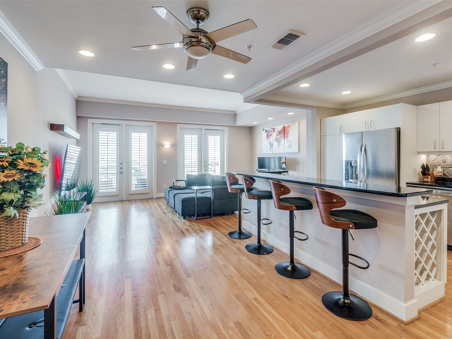 5055 Addison Cir Penthouse 707, Addison, TX 75001 | Zillow