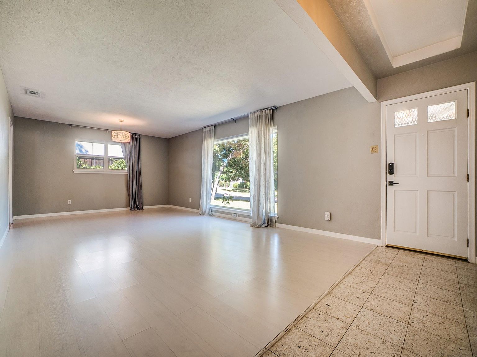 1556 Mapleton Dr, Dallas, TX 75228 | Zillow