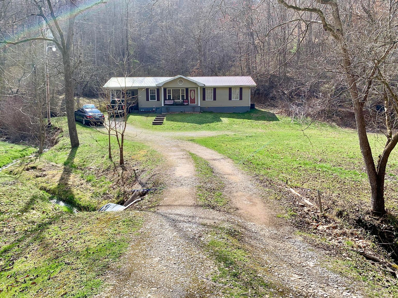 452 Icehouse Branch Rd, Manchester, KY 40962 | Zillow