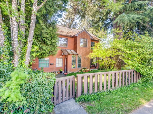 Vancouver BC Single Family Homes For Sale - 1059 Homes | Zillow
