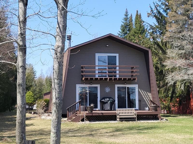 4385 W Cedar Lake Rd, Greenbush, MI 48738 | Zillow