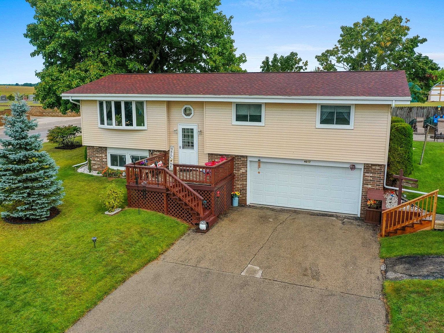 N4017 Business Highway 141, Pound, WI 54161 | Zillow