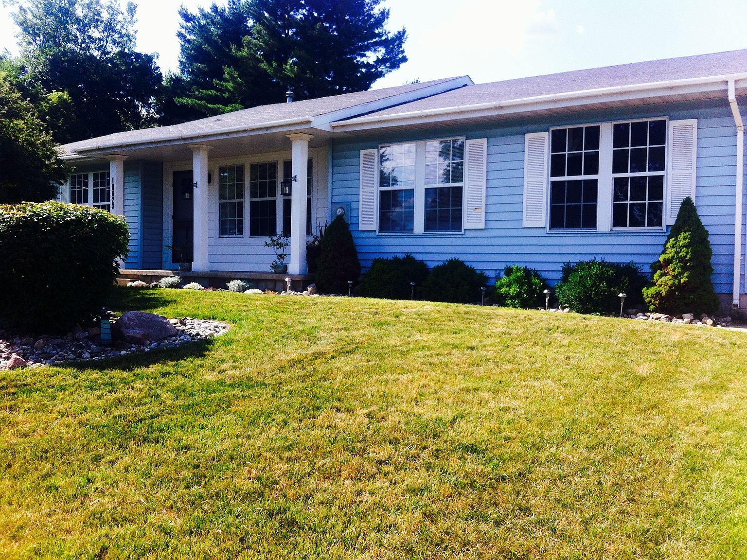 10623 Hewitt Rd, Brooklyn, MI 49230 | Zillow