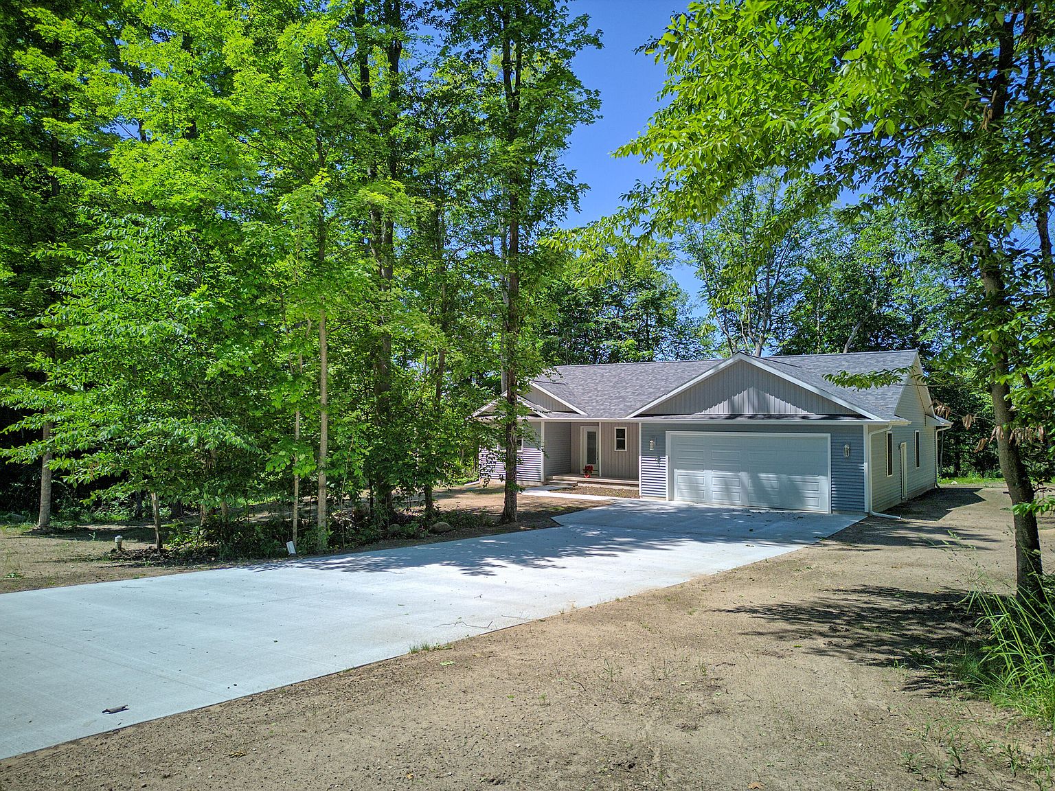 16473 Mitchell Creek Trl, Big Rapids, MI 49307 | Zillow