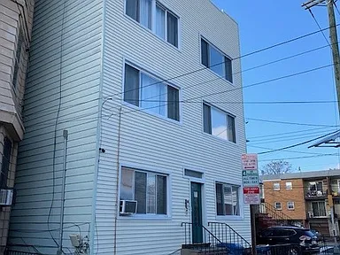 79 Beacon Ave Jersey City NJ | Zillow