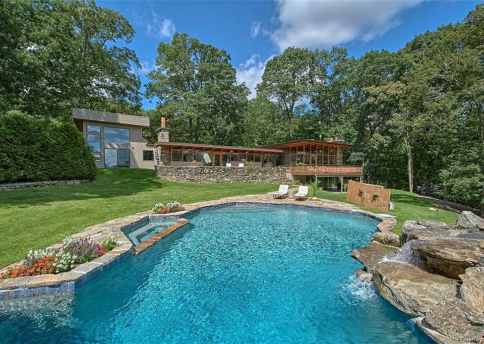 18 Old Roaring Brook Road, Mount Kisco, NY 10549 | MLS #H6265117 | Zillow