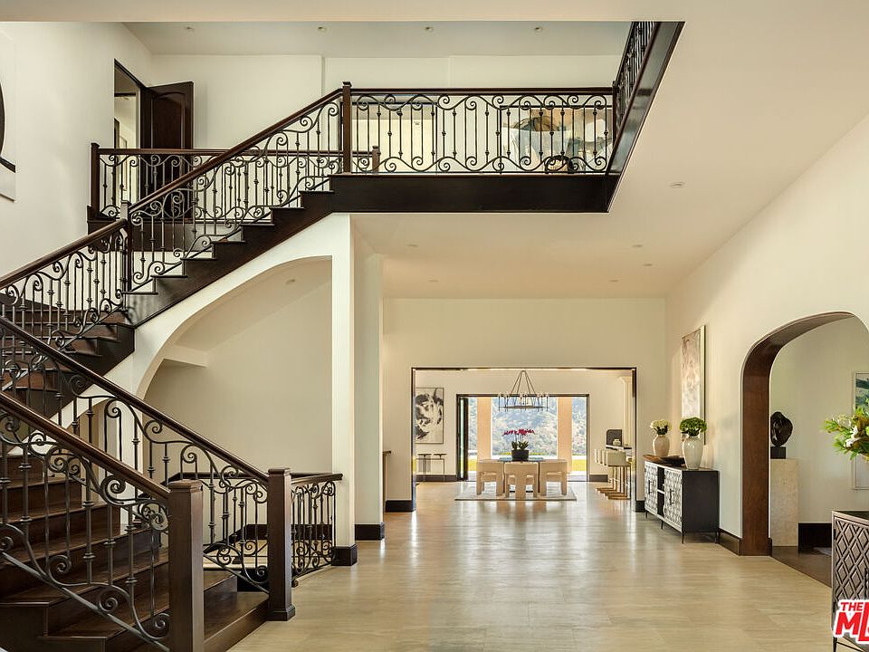 11782 Southampton Ct, Beverly Hills, CA 90077 | MLS #23-327821 | Zillow