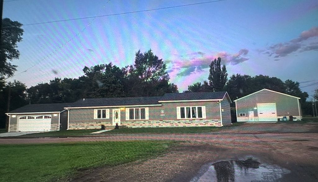 309 Railroad St, Trent, SD 57065 | Zillow