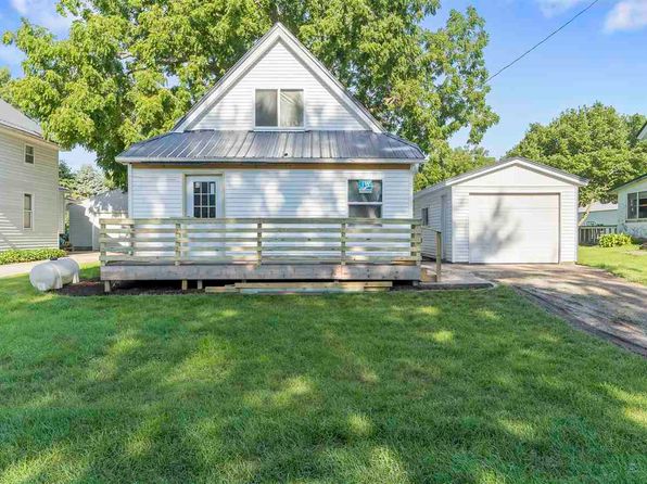 Nichols IA Real Estate - Nichols IA Homes For Sale | Zillow