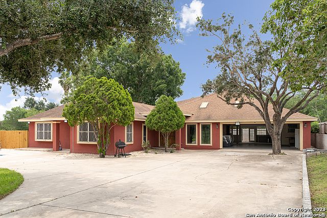 1308 Fm 492, Palmview, TX 78574 | MLS #1694938 | Zillow