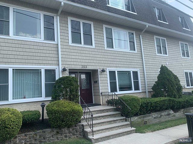 253 Park Ave APT 207, Rutherford, NJ 07070 | Zillow