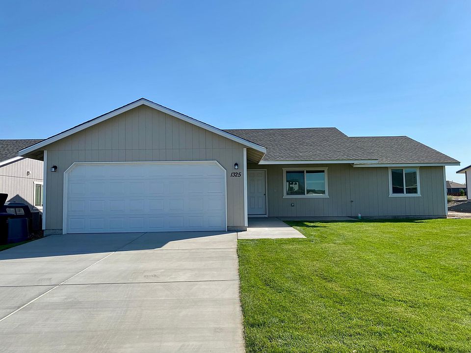 1325 W Polo Ridge Dr, Moses Lake, WA 98837 | Zillow