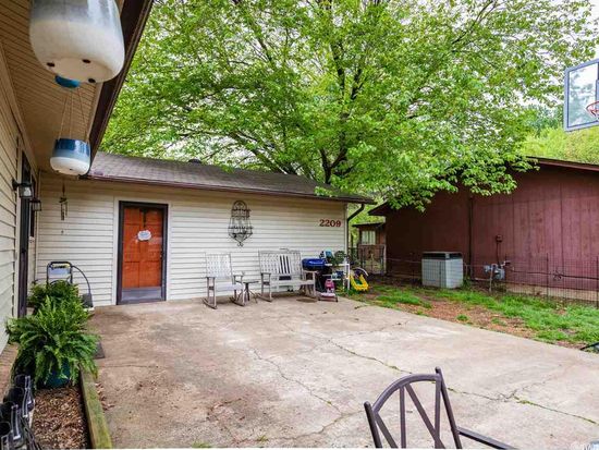 2209 West St, Conway, AR 72032 | MLS #21011330 | Zillow