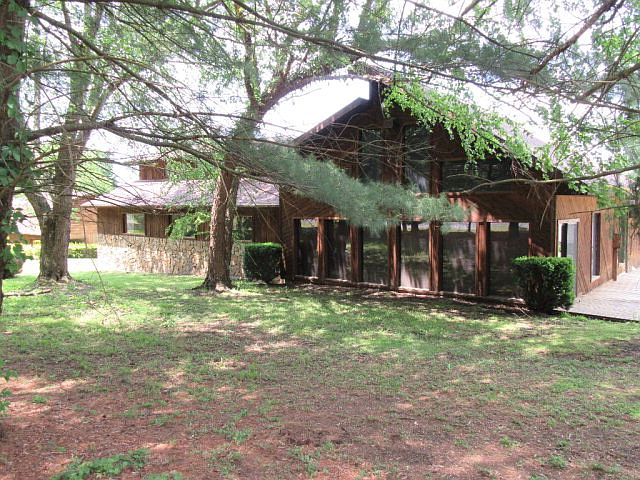 17267 E Ky 8, Quincy, KY 41166 | Zillow