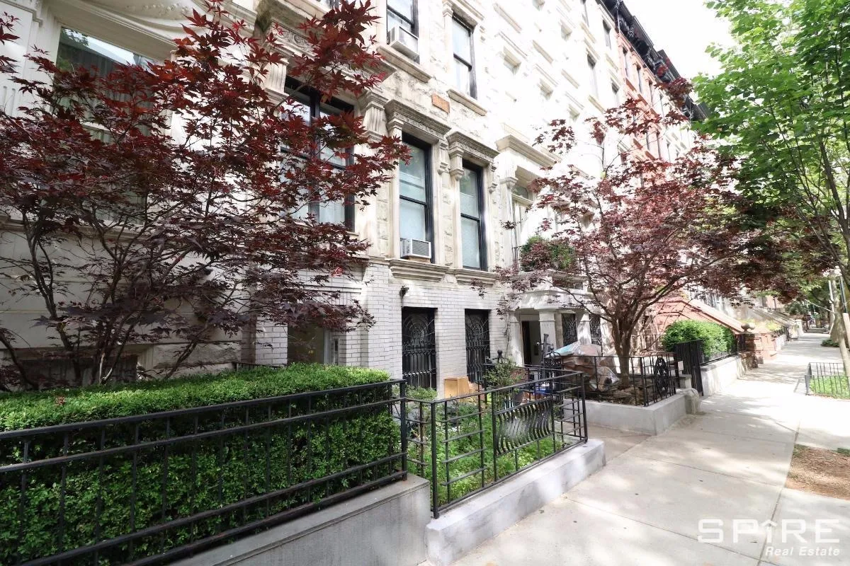 37 West 76th Street #3R in Upper West Side, Manhattan | StreetEasy