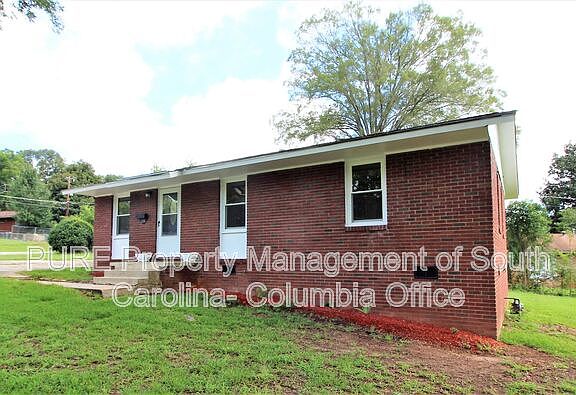 206 Sullivan St, Greenwood, SC 29649 | Zillow