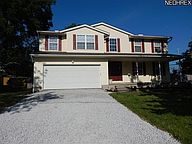 111 Apple Dr, Wadsworth, OH 44281 | Zillow