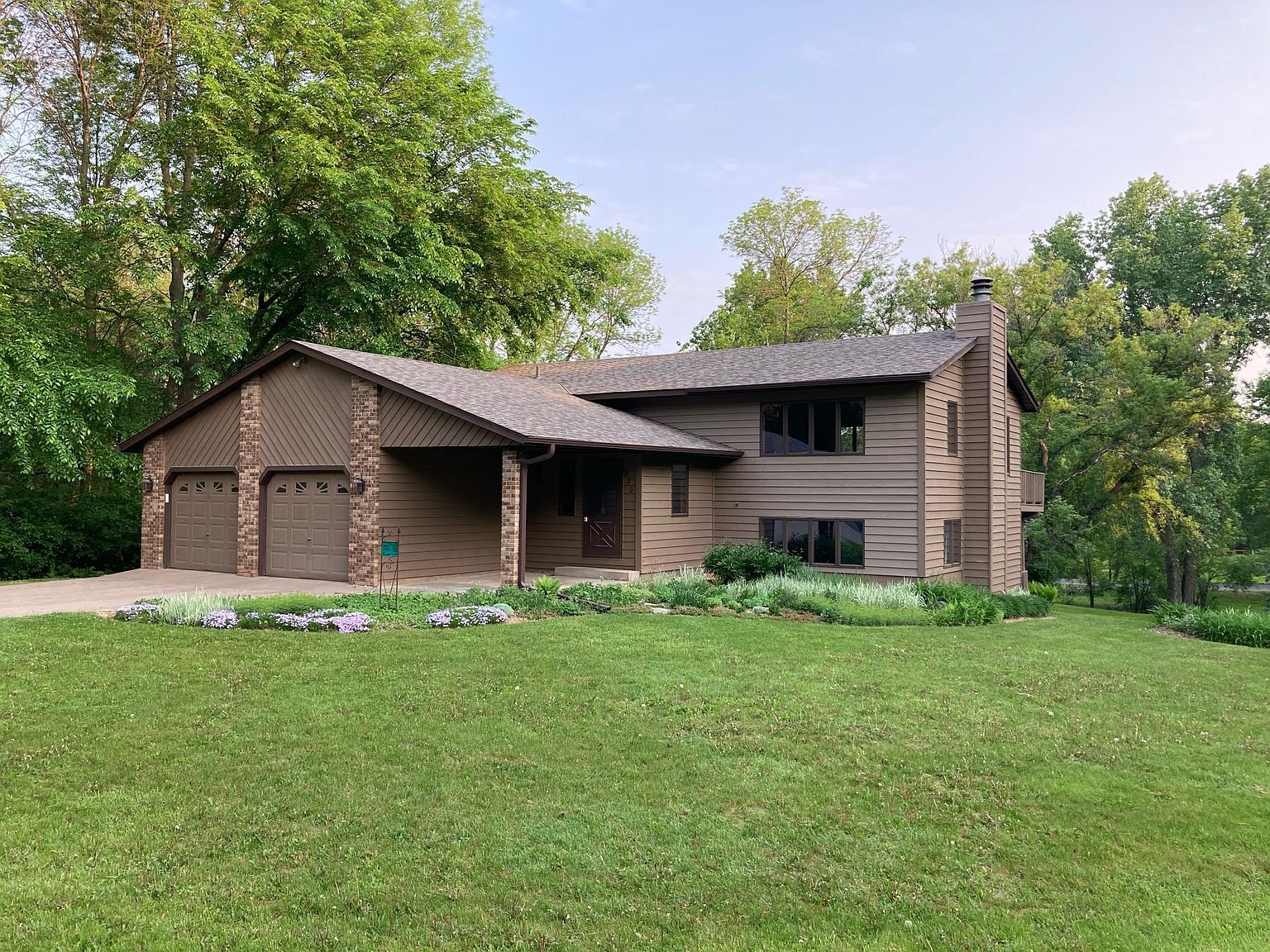 330 Harshman Dr, Hudson, WI 54016 | Zillow