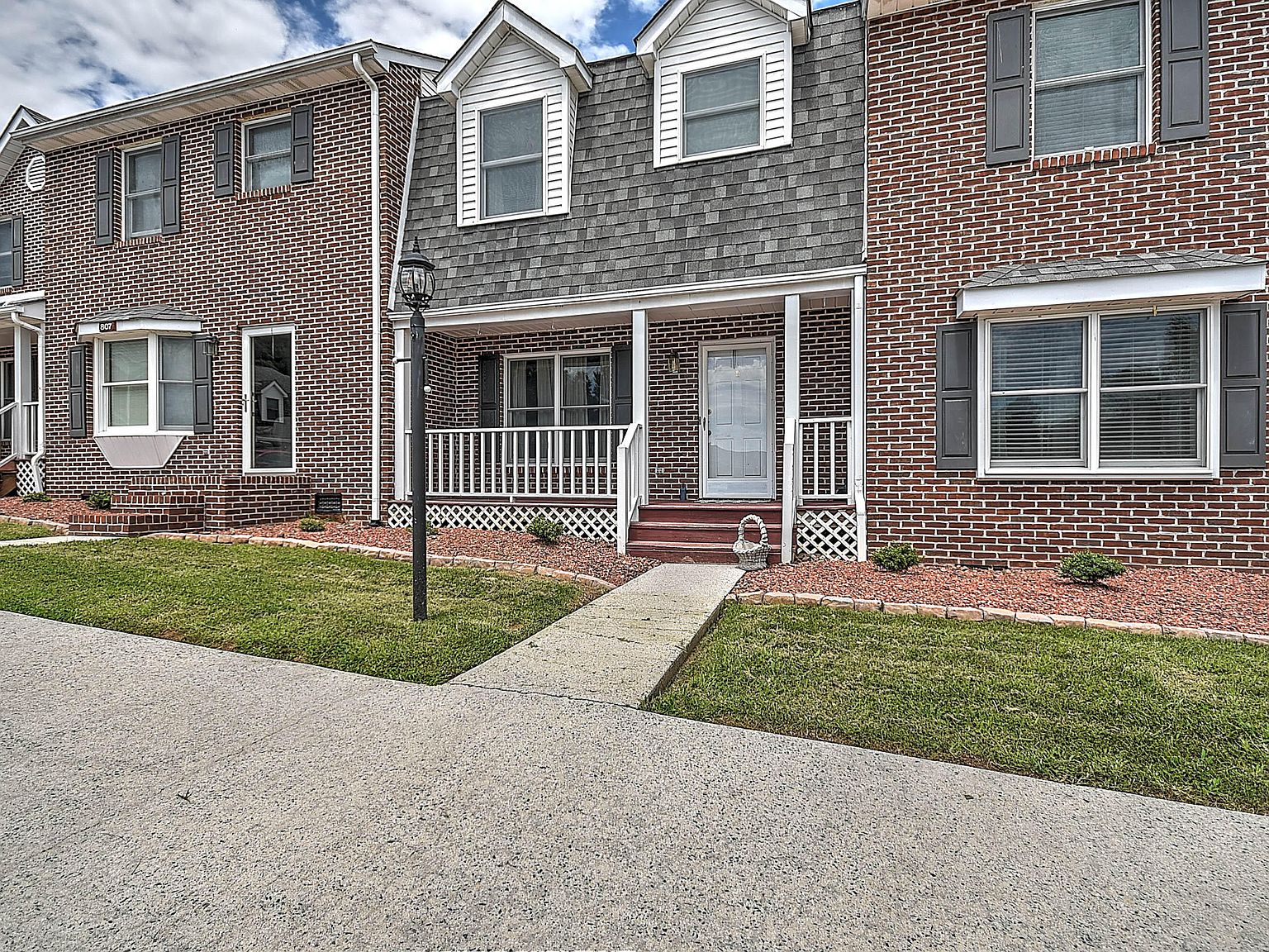 807 Edgemont North St NE, Abingdon, VA 24210 | Zillow