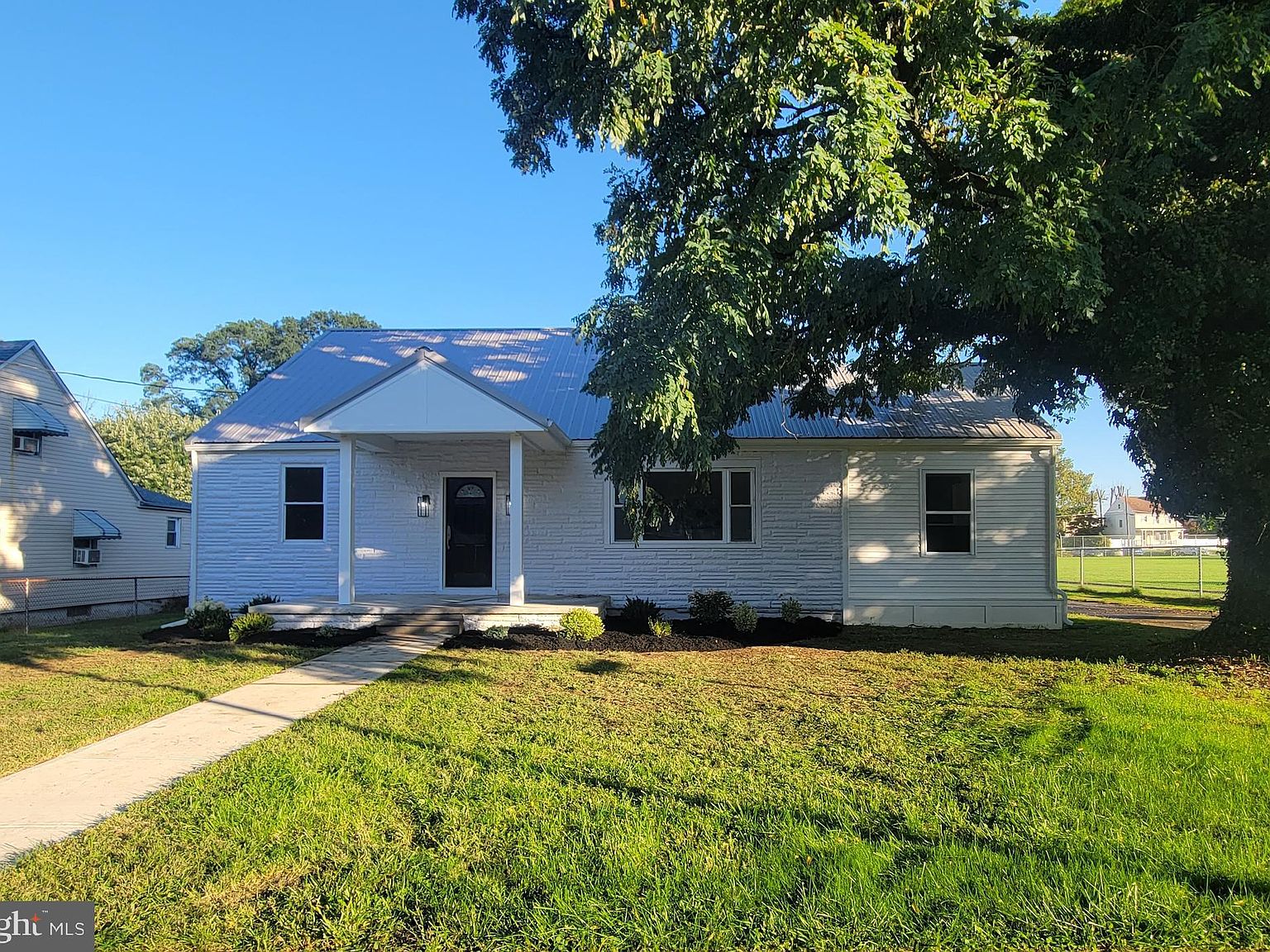 210 Front St, Bordentown, NJ 08505 | MLS #NJBL2054494 | Zillow