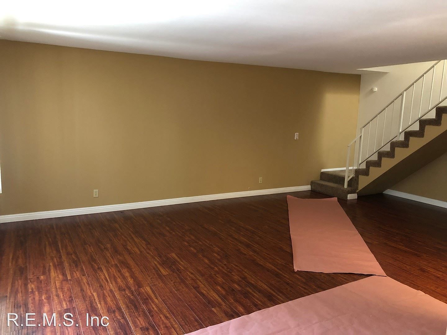 151 S Wilmington Ave APT D, Compton, CA 90220 | Zillow