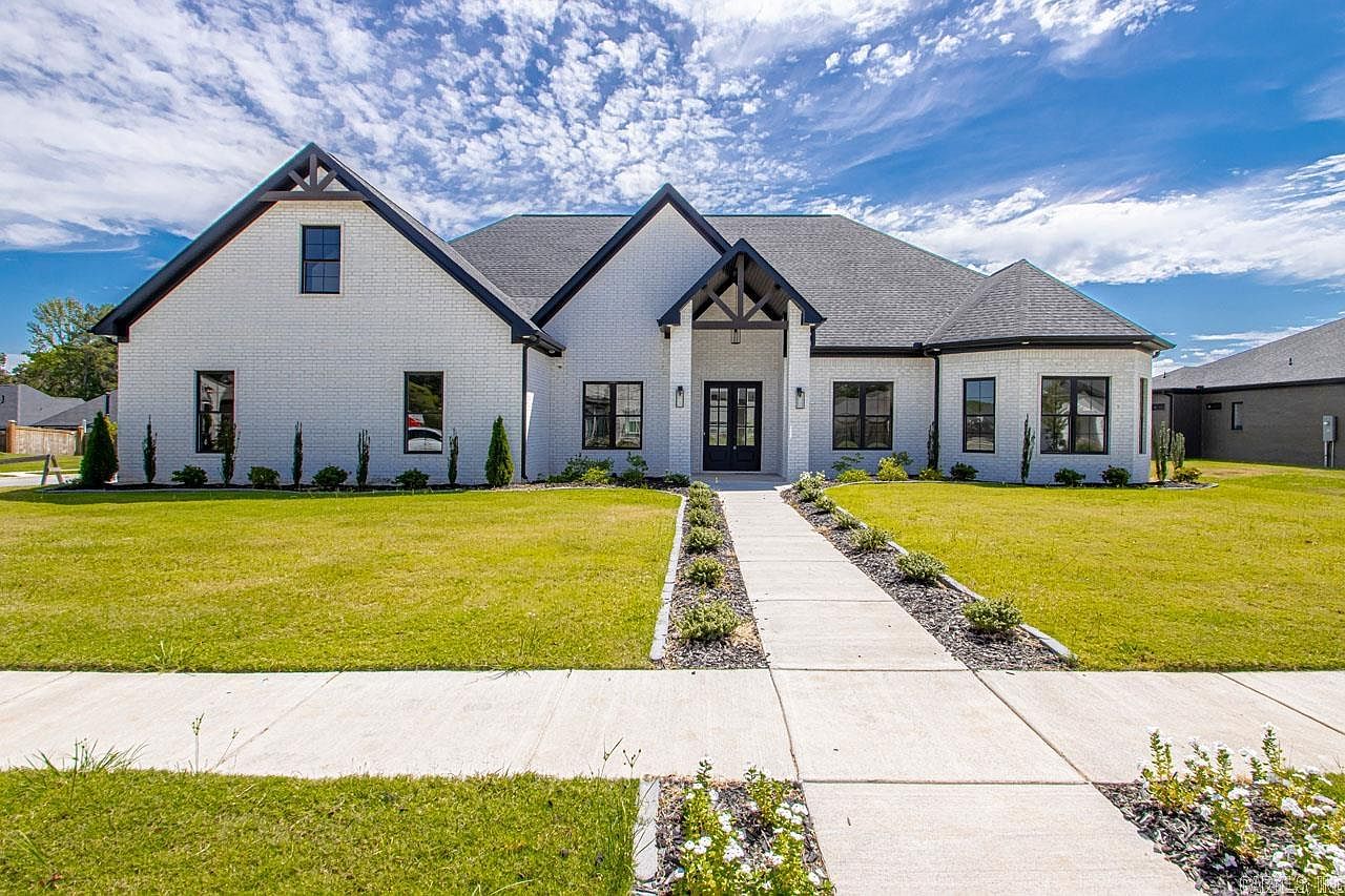 4933 Lake Vista Dr, Benton, AR 72019 | MLS #24024566 | Zillow