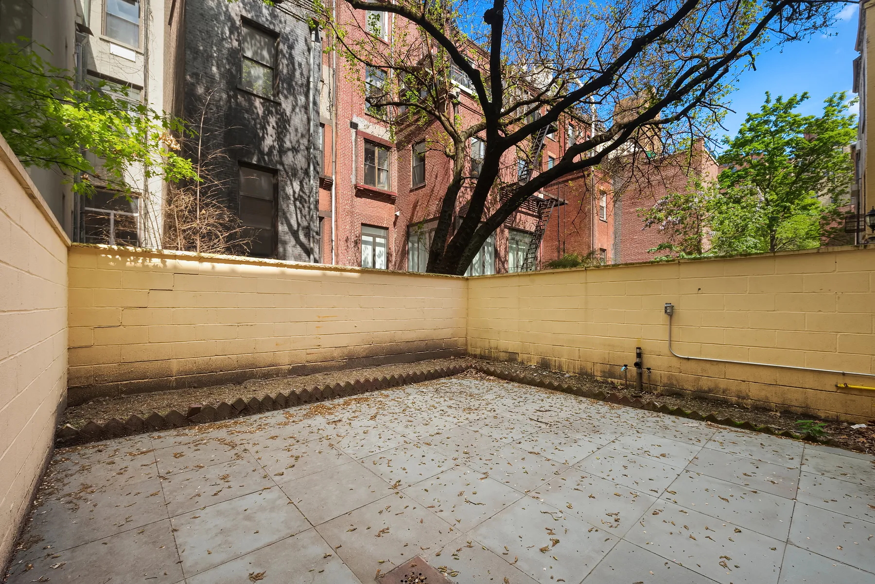 61 West 70th Street #1A in Lincoln Square, Manhattan | StreetEasy