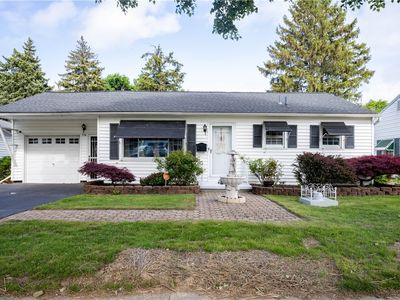 518 Newbury St, Rochester, NY 14615 | MLS #R1474121 | Zillow