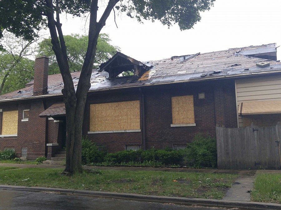 8059 S Luella Ave, Chicago, IL 60617 | Zillow