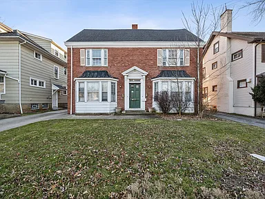 13110 Cedar Rd Cleveland OH | Zillow