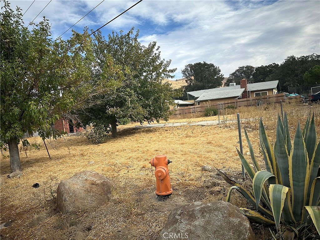 1 Pioneer Pl #17, Bodfish, CA 93205 | MLS #PW24237347 | Zillow