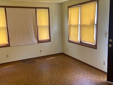 339 S Main Ave, Stamford, NE 68977 | Zillow