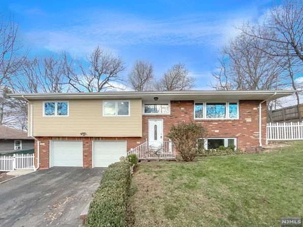 Leonia NJ Real Estate - Leonia NJ Homes For Sale | Zillow