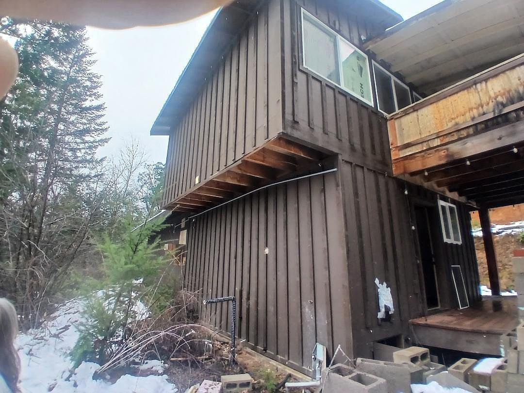 36720 Redwood Hwy, Cave Junction, OR 97523 | Zillow