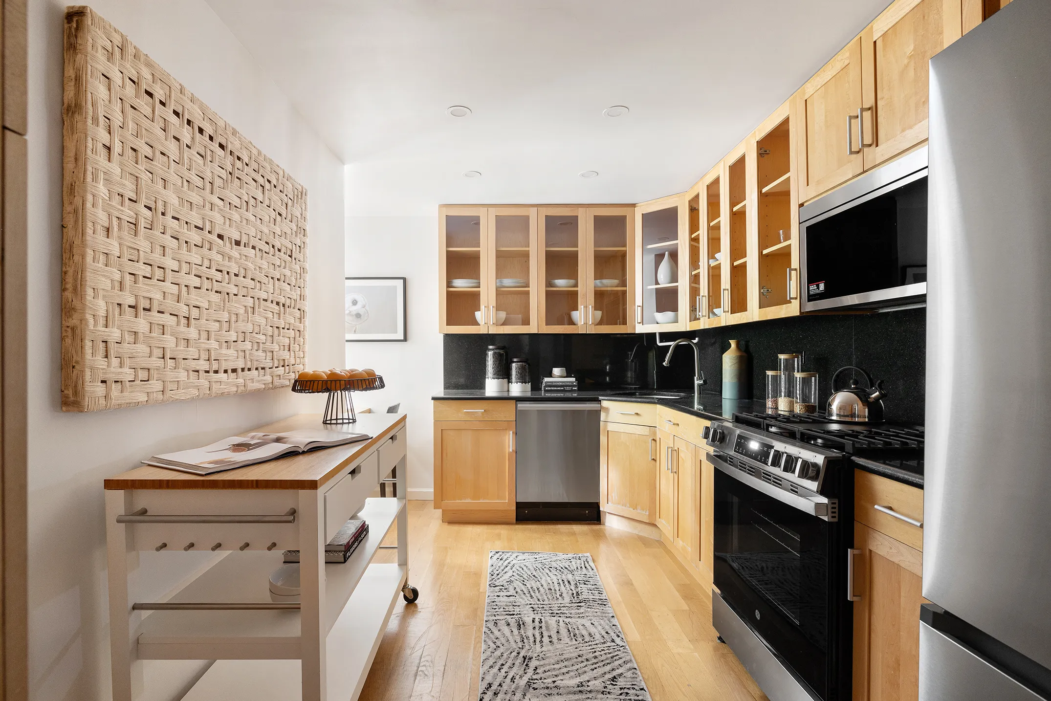 180 East End Avenue #1C in Yorkville, Manhattan | StreetEasy