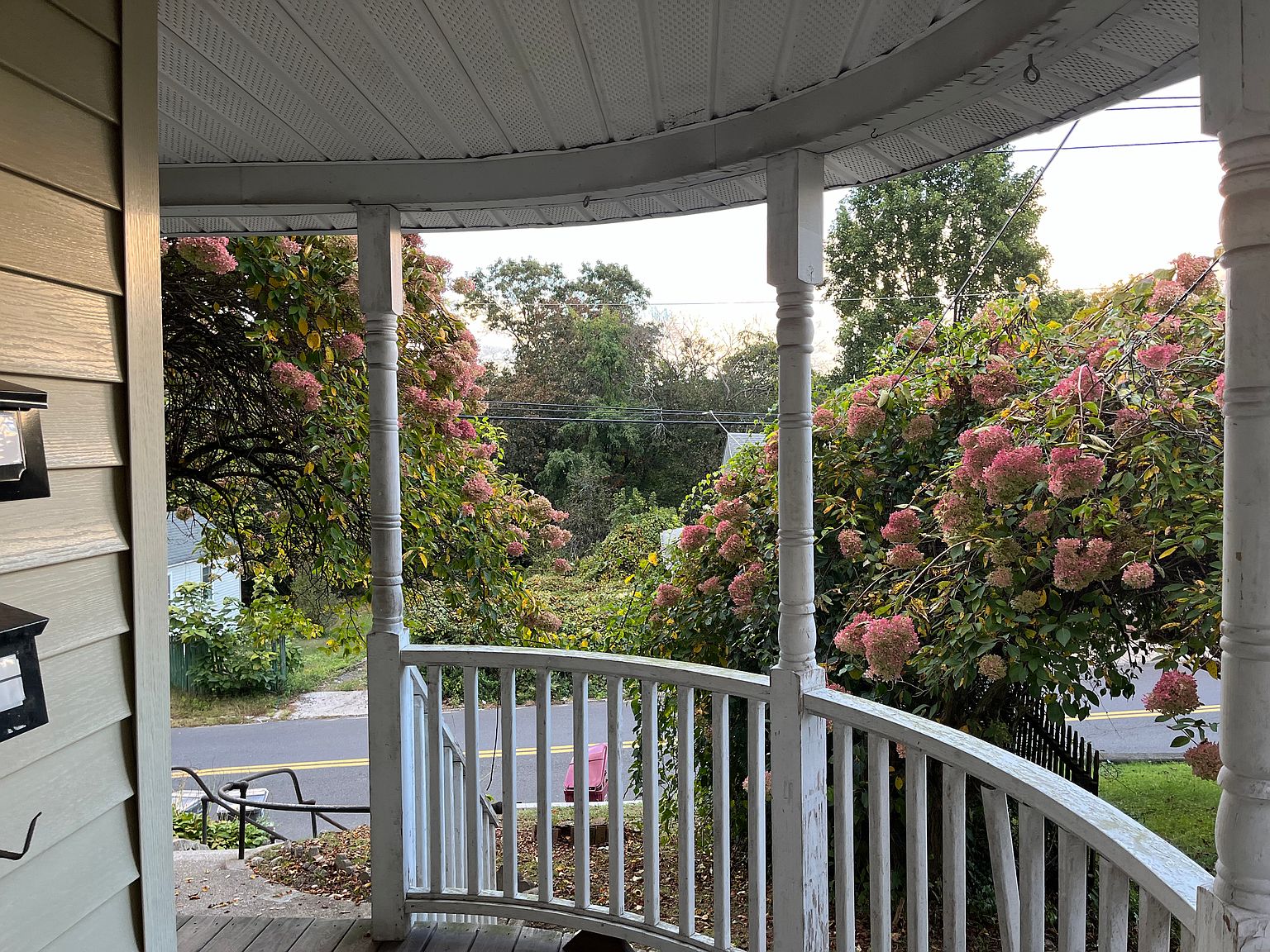 210 Scott St, Naugatuck, CT 06770 | Zillow