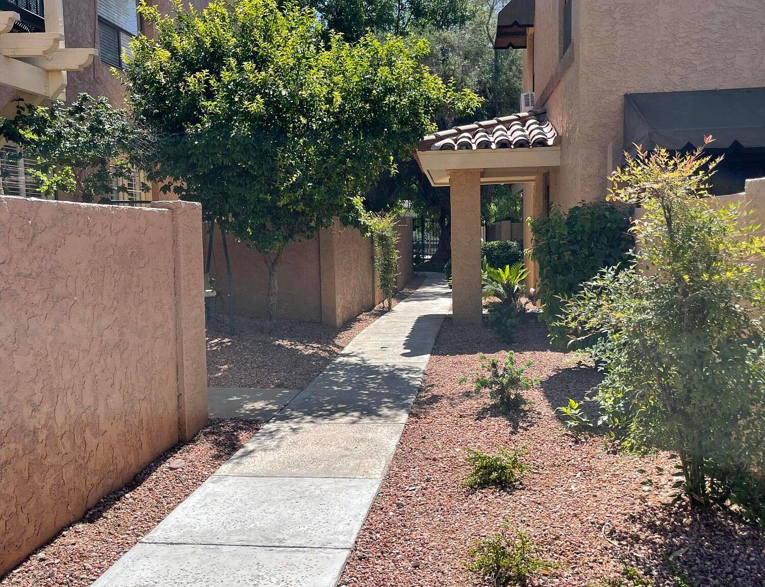 10415 N 11th Pl UNIT 2, Phoenix, AZ 85020 | MLS #6575417 | Zillow