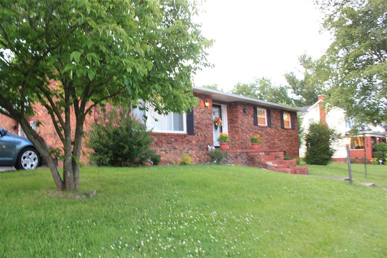 510 W Main St, Grayson, KY 41143 | Zillow