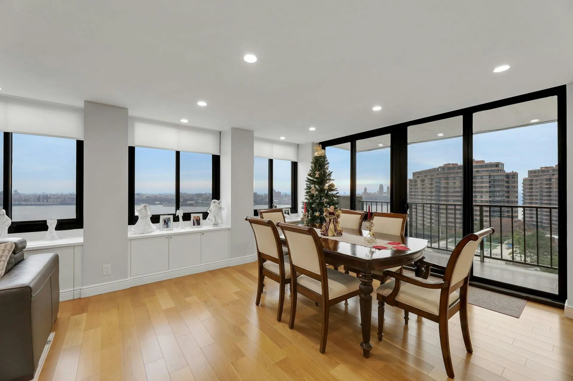 300 Winston Drive #910 in Cliffside Park, New Jersey | StreetEasy