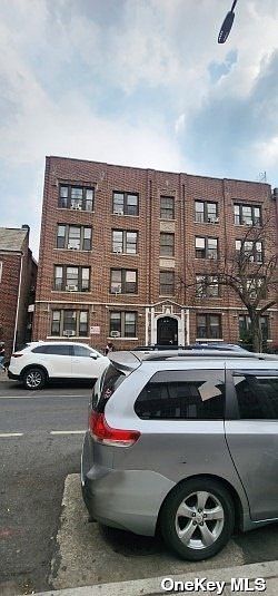 3727 90th St, Jackson Heights, NY 11372 | MLS #3483453 | Zillow