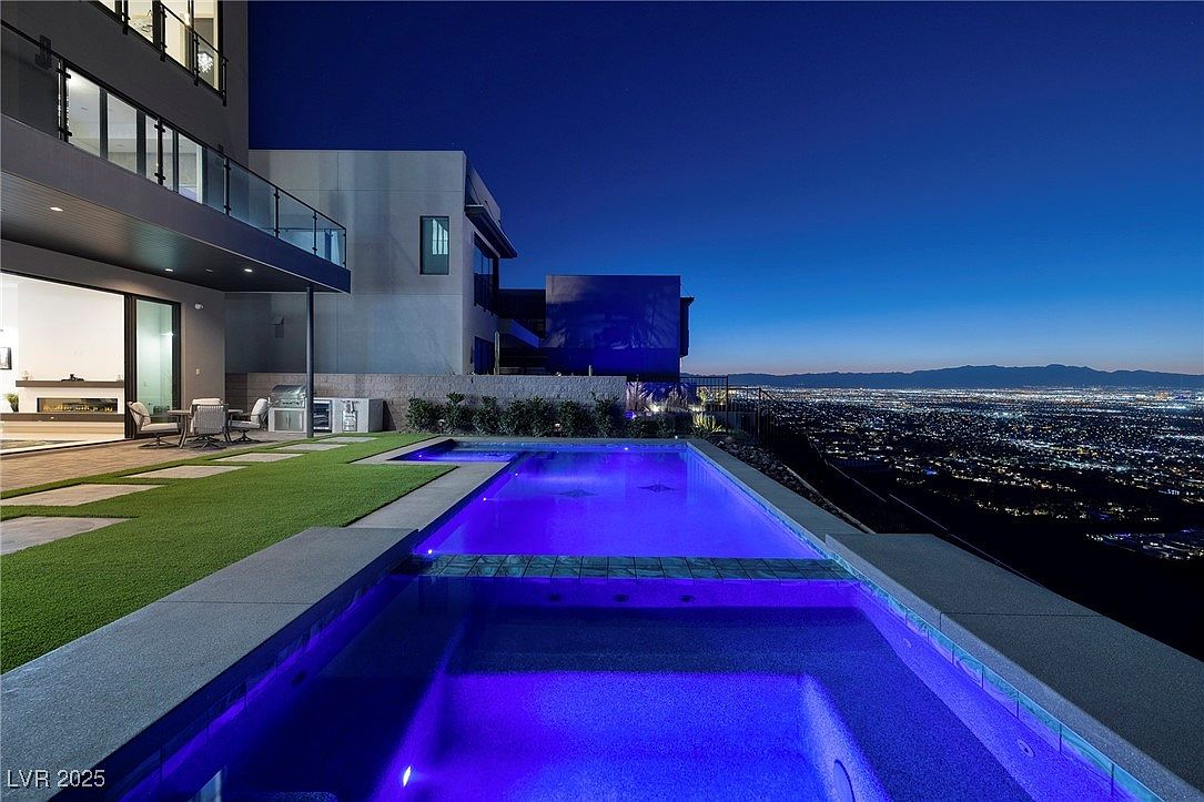 601 Overlook Rim Dr, Henderson, NV 89012 | MLS #2714004 | Zillow