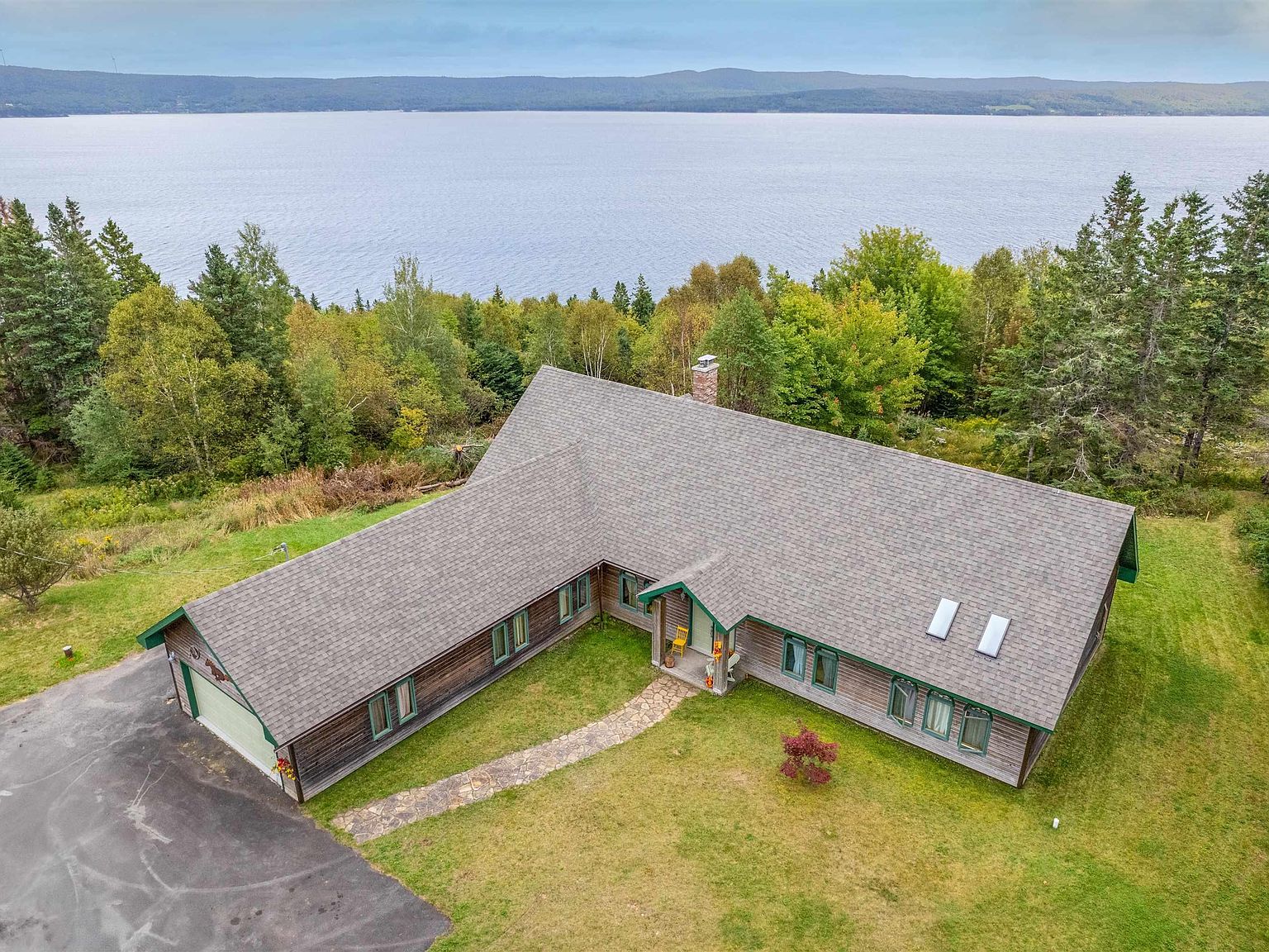 3845 Hillside Boularderie Rd Cape Breton Ns B1y 2r1 Mls 202422894